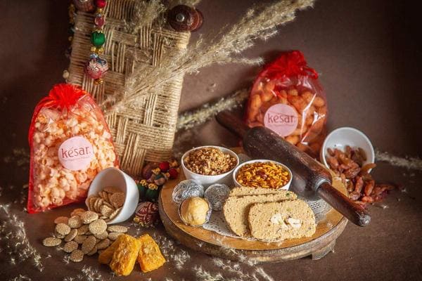 Kesar Sweets | Lohri & Makar Sankranti Snacks & Sweets Gifting Hamper ...