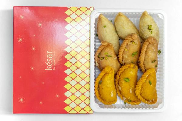Kesar Assorted Gujiya Box - JioMart