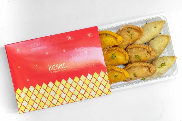 Kesar Assorted Gujiya Box - JioMart