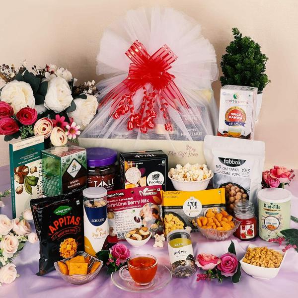 The Gift Tree Mug, Chocolates, Millet Museli, Mix Dry Fruits, Makhana ...