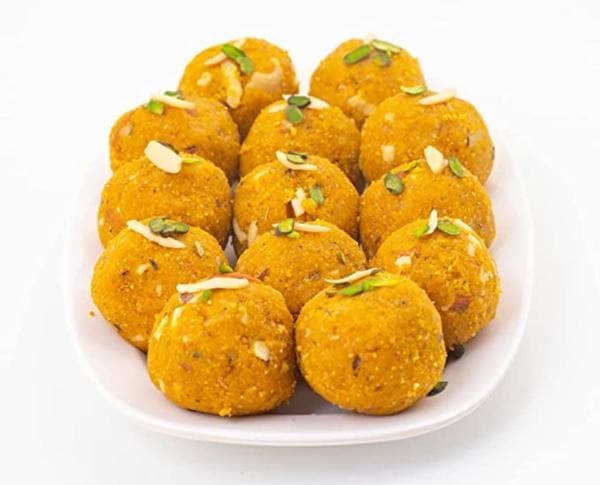 Maa Mitahara Fresh Dana Methi Laddu With Jaggery, Gudiya Shakkar 500gms ...