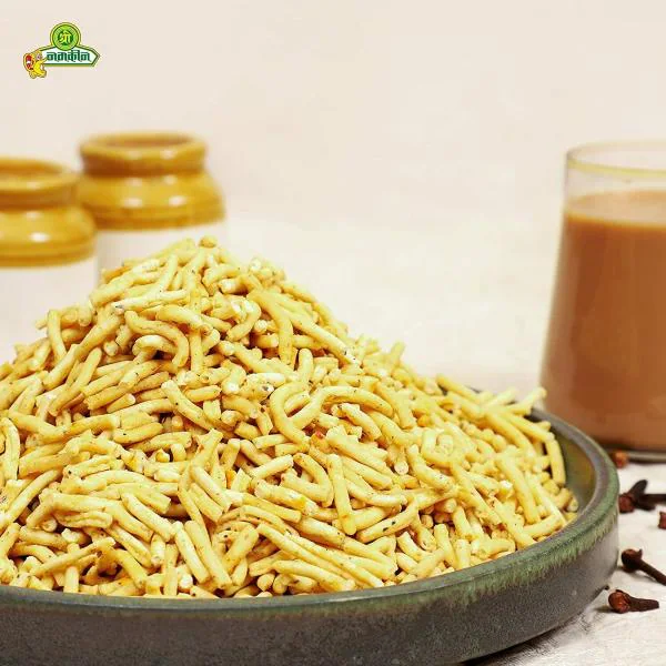 Shree Namkeen | Ratlami Sev - Indore's Famous, Crispy & Crunchy, Medium ...