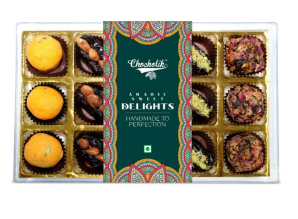 Chocholik Arabic Dates Handmade Mithai / Sweets Delicacies, 300g - JioMart