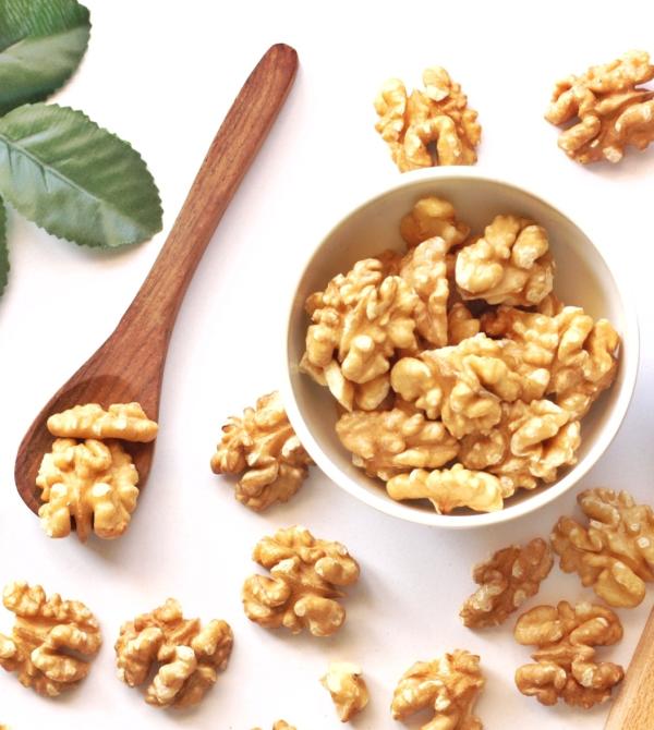 LILA DRY FRUITS 100% Natural Raw Walnut Kernels 2 pcs 100g Value Pouch ...