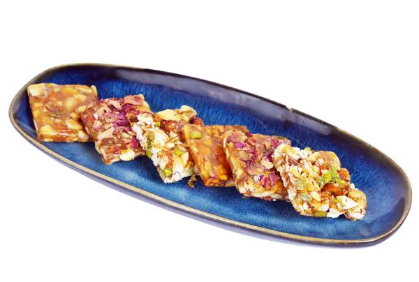 Jaiccha Ghasitaram Gifts Lohri Sweets-Assorted dryfruit Chikki Box 600 ...