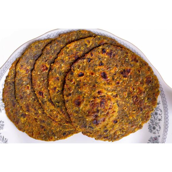 Sandee Foods Homemade Thepla with fresh flours & masalas evening snacks ...