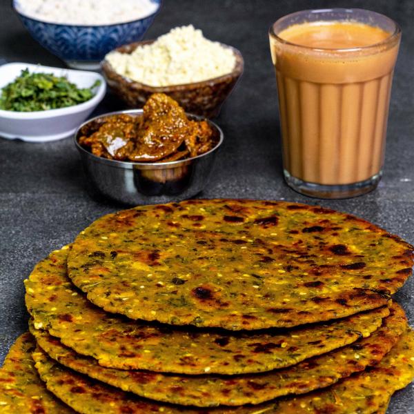 Sandee Foods Homemade Thepla with fresh flours & masalas evening snacks ...