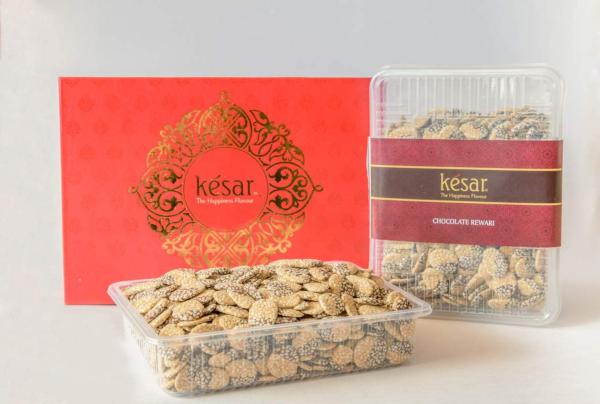 Kesar Sweets| Winter Season Special Chocolate Rewari - 400gm - Gud ...