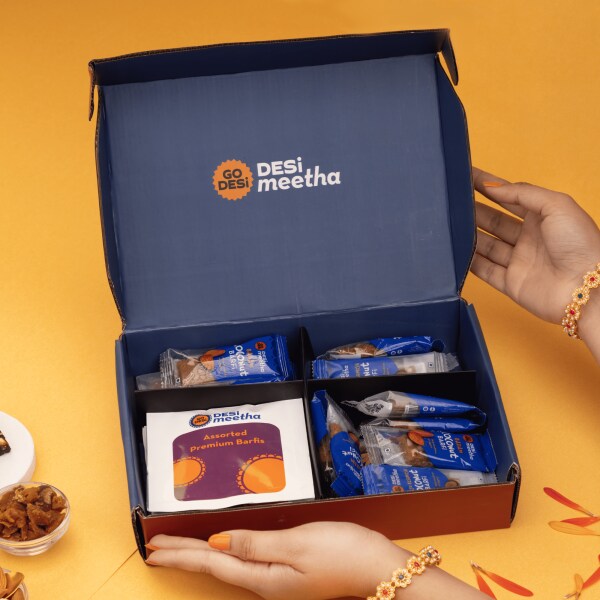 GO DESi Diwali Meetha Gift Box | 4 in 1 Barfi Box | DESi Meetha ...