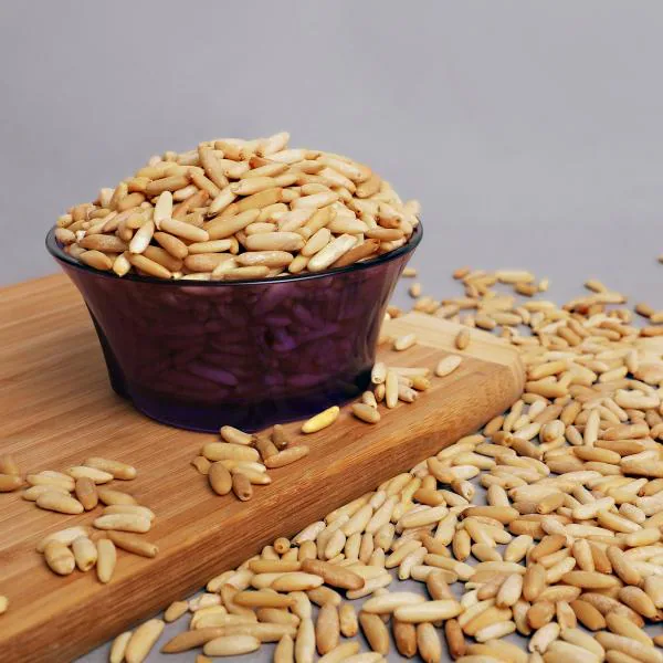 Sindhi Dry Fruits Premium Chilgoza Giri, Pine Nuts without Shell, Crunchy Pine seeds for eating ...