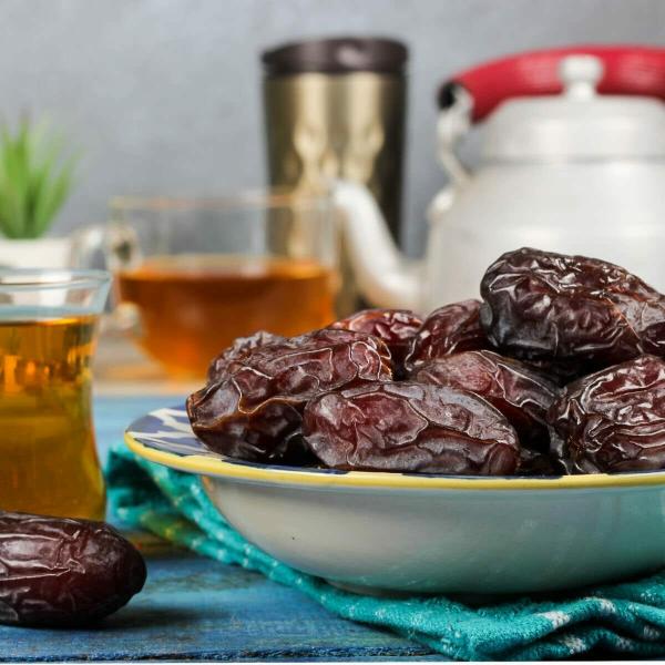 Urban Platter Israeli Medjool (Medjoul) Dates, 200g - JioMart