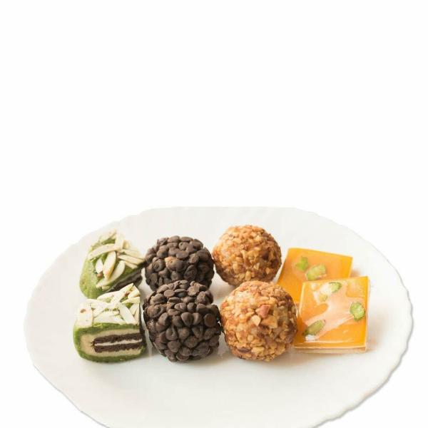 Delight Foods Assorted Mango Pista Chocolicious 400g | Mango Truffle ...