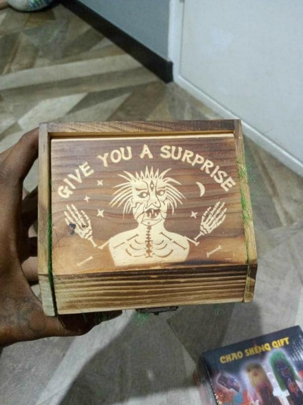 wooden scary box funy horror trick electric voice activated joke toy ...