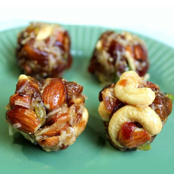 Sitara Foods dry fruit laddo jaggery hand rolled organic laddu laddoo ...