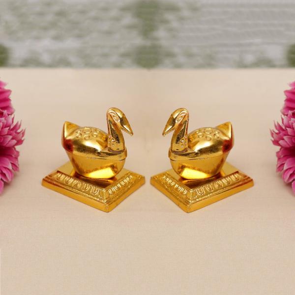 CRAFTAM Metal Swan Shape Sindoor Box Sindur Dani Kumkum Box for Wedding ...