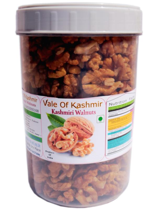 Vale Of Kashmir Walnut Kernels 1 kg in Food Grade Jar, Kashmiri Walnut Kernels, Akhrot Magaz ...