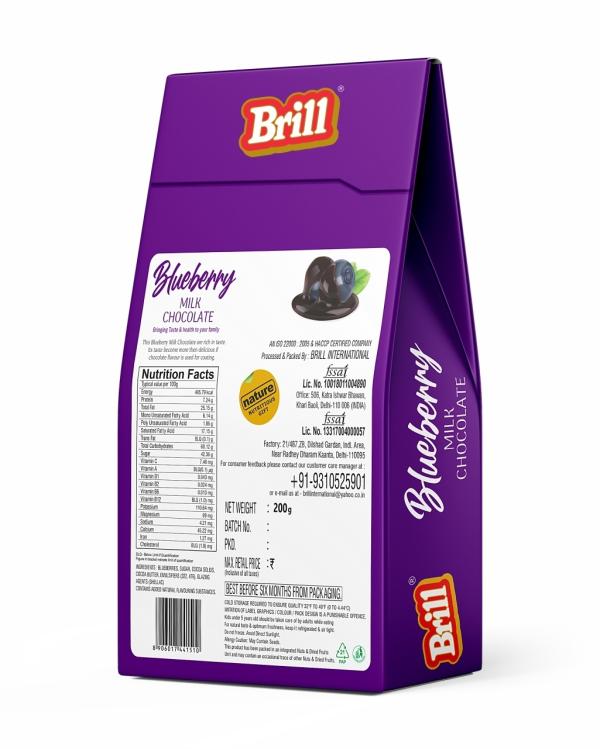 Brill Blueberry Milk Chocolate & Hazelnut Milk Chocolate 400g (200g x 2 ...