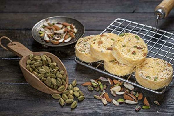 Bhagats Heera Sweets Delicious Son Roll with Almonds and Pistachio ...