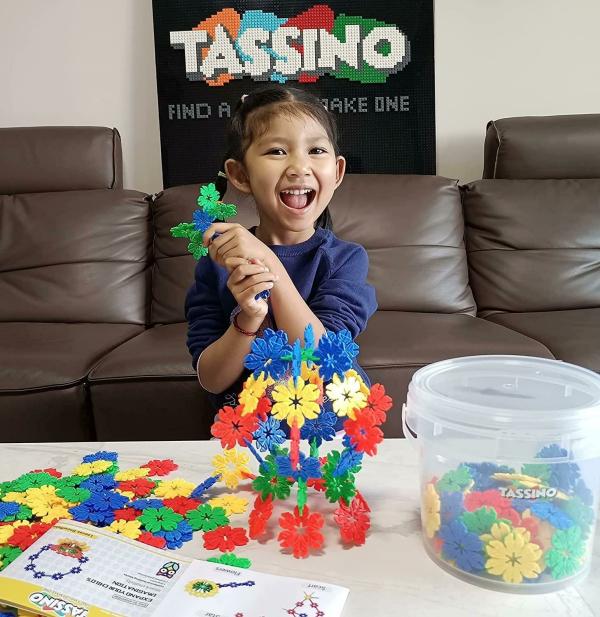 Tassino Plastic Snowflake Easy to Assemble Kids Creative and Learning ...