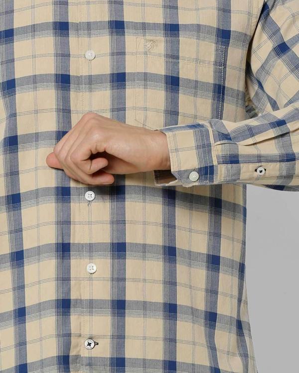 Checked Slim Fit Shirt with Patch Pocket - JioMart