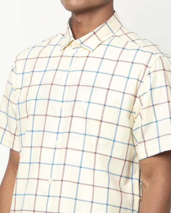 Checked Slim Fit Shirt with Patch Pocket - JioMart