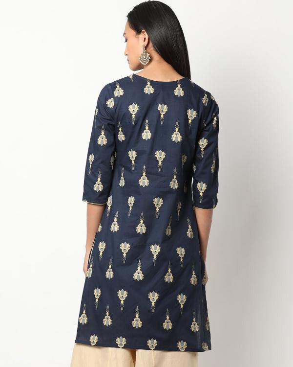 Floral Print Straight Kurta with Tassel - JioMart