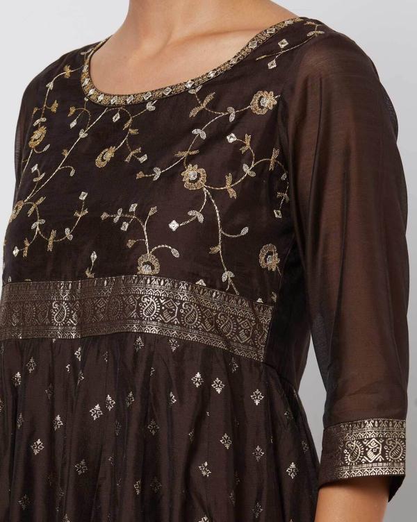 Floral Embroidered Flared Kurta - JioMart