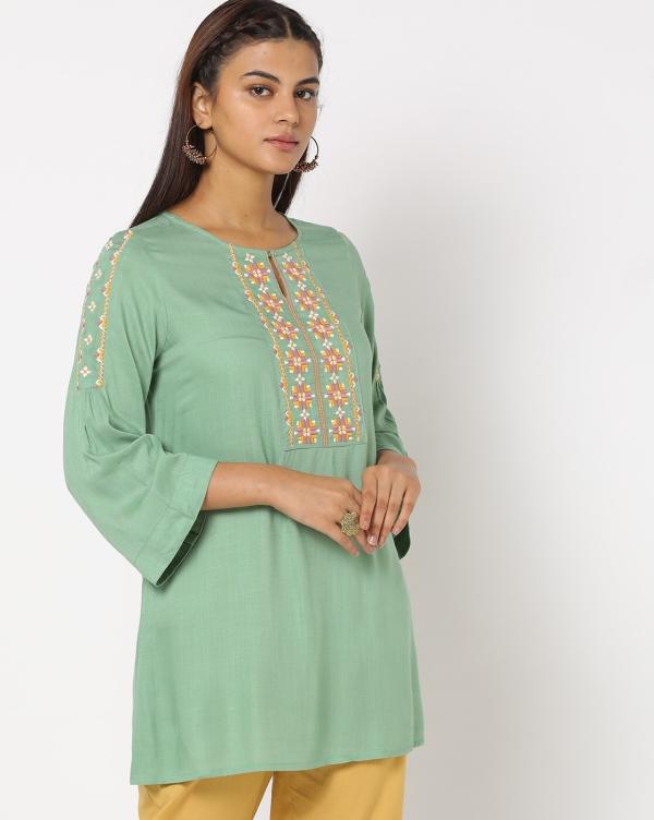 Embroidered Front Keyhole Neckline Tunic - JioMart