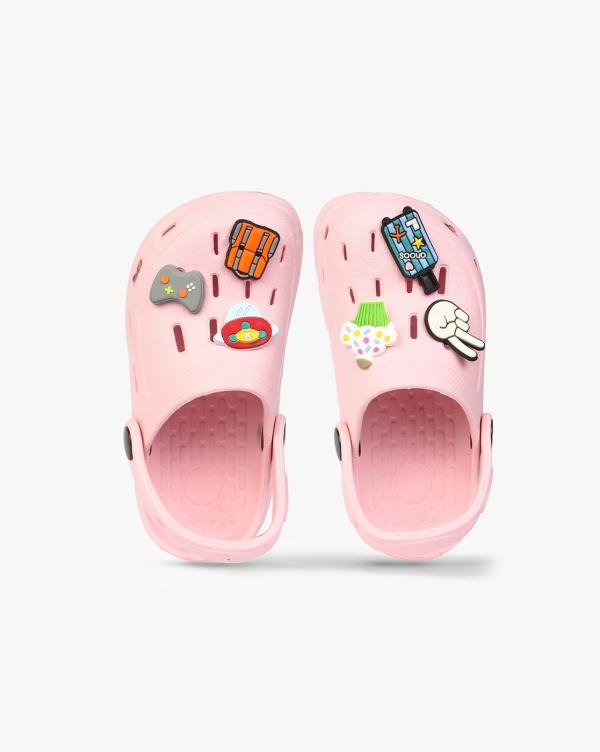 Round-Toe Clogs with Appliques - JioMart