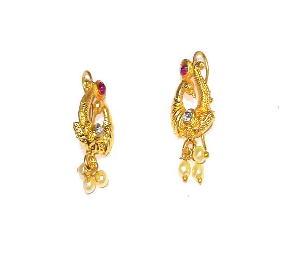 Adhira's Traditional Peacock shape Gold & Pink Maharashtrian Bugdi ...