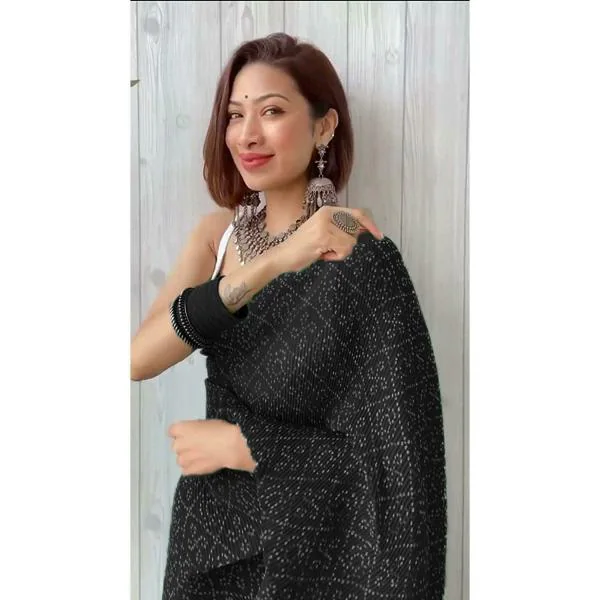 Shiv Textiles Women Black Saree - JioMart