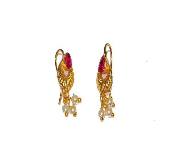 Adhira's Traditional Flower shpe Golden Maharashtrian Press clip on ...