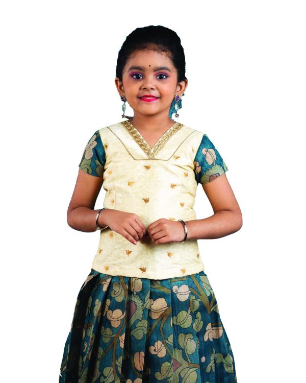 Shivangi AR13GR Girls Green Kalamkari Jute Pattu Pavadai (16-17Years ...