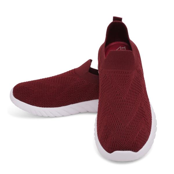 Tpent Men Canvas Maroon Sneakers - JioMart