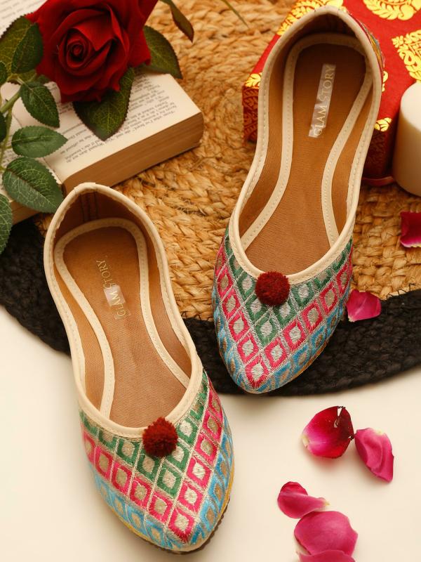Glam Story Jutis For Women (Multicolor) - JioMart