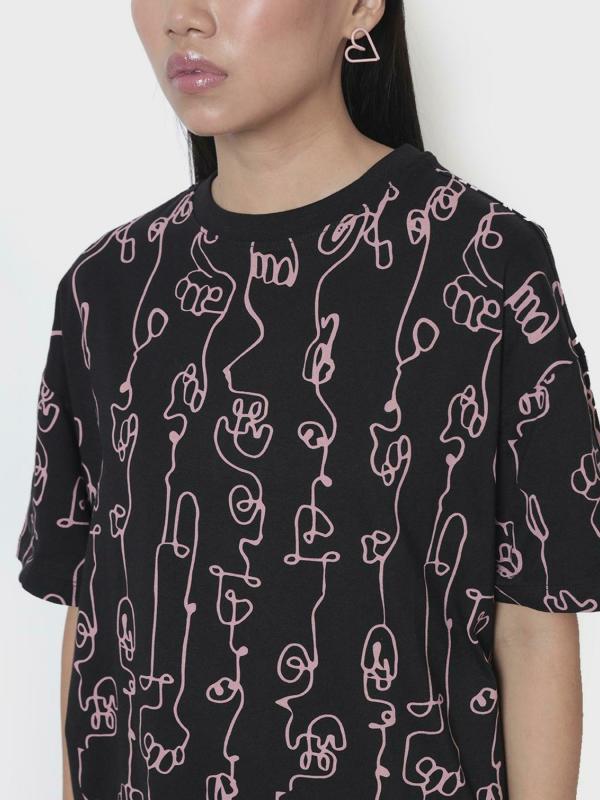 Bewakoof Women's Black Abstract AOP Round Neck Short Sleeve Oversized T ...