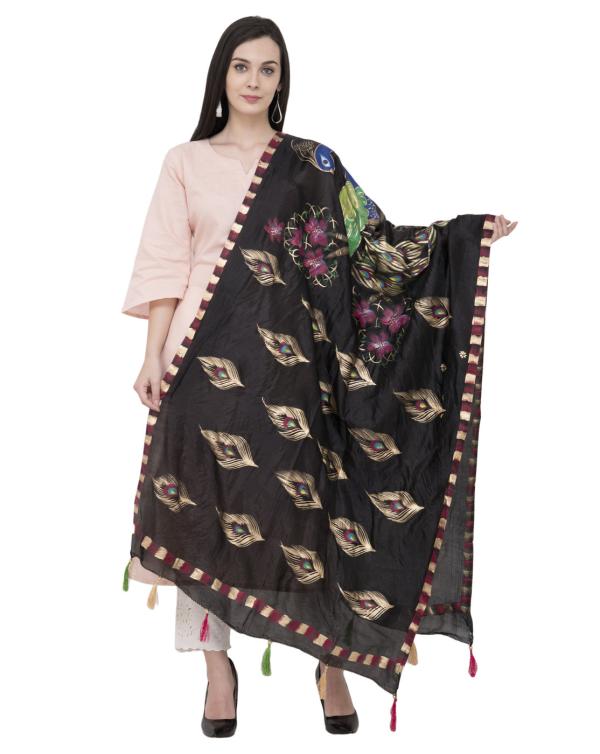 A R Silk Silk Peacock Multi Fancy Dupatta Color Black Dupatta/Chunni ...